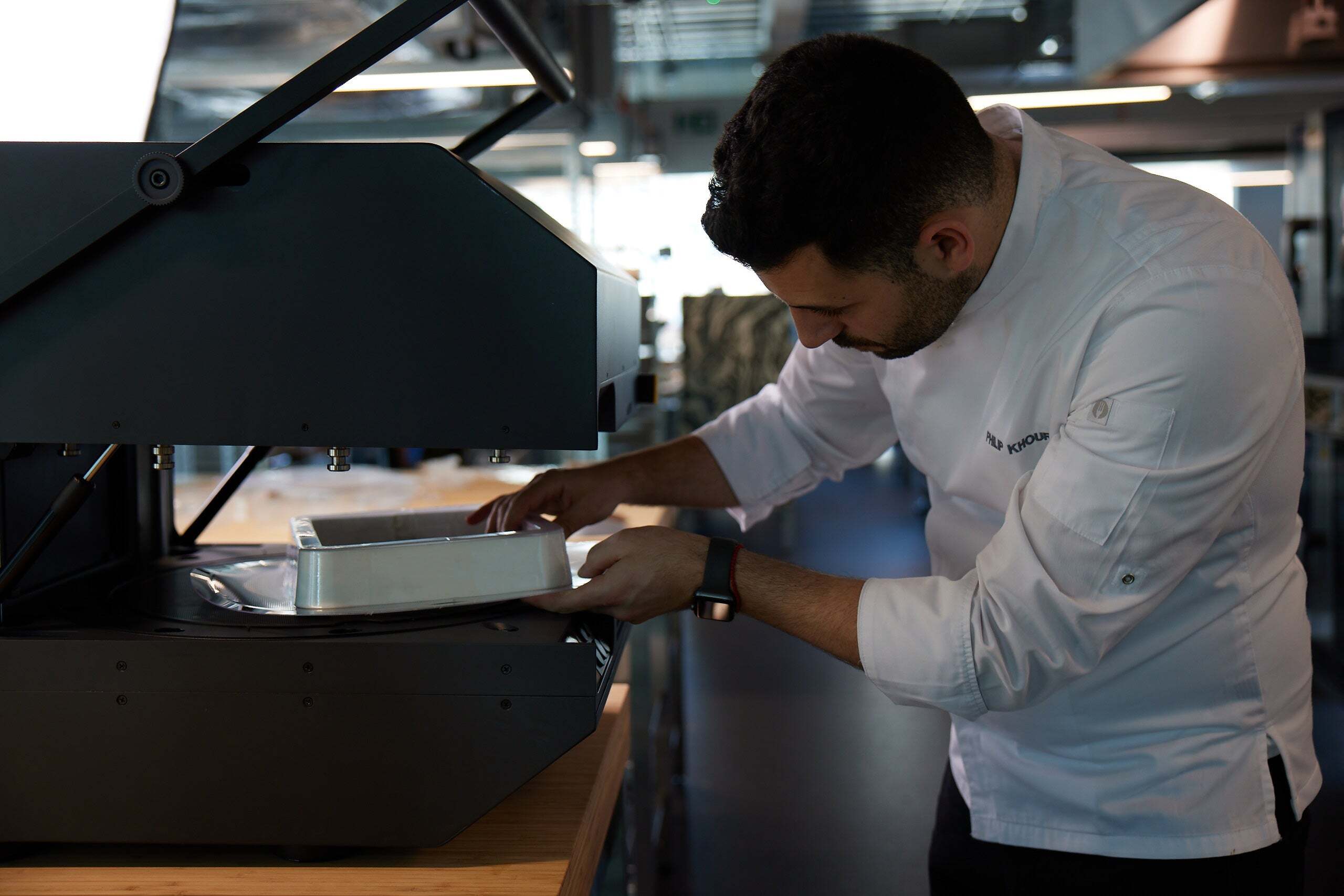 How Chocolatier Philip Khoury Made A Chocolate Flower Using… | Mayku